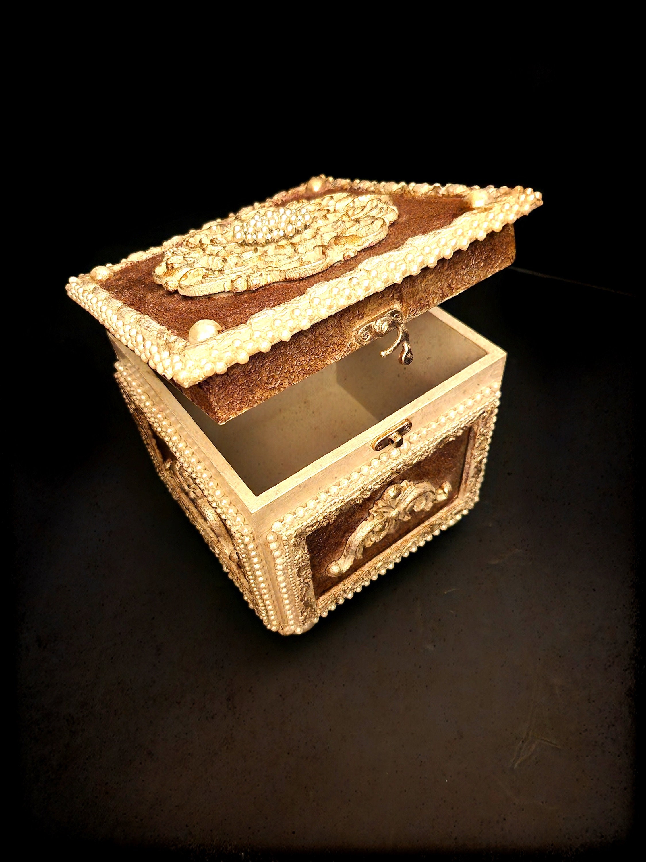 Opulent Hope, a Unique Keepsake Box - Etsy