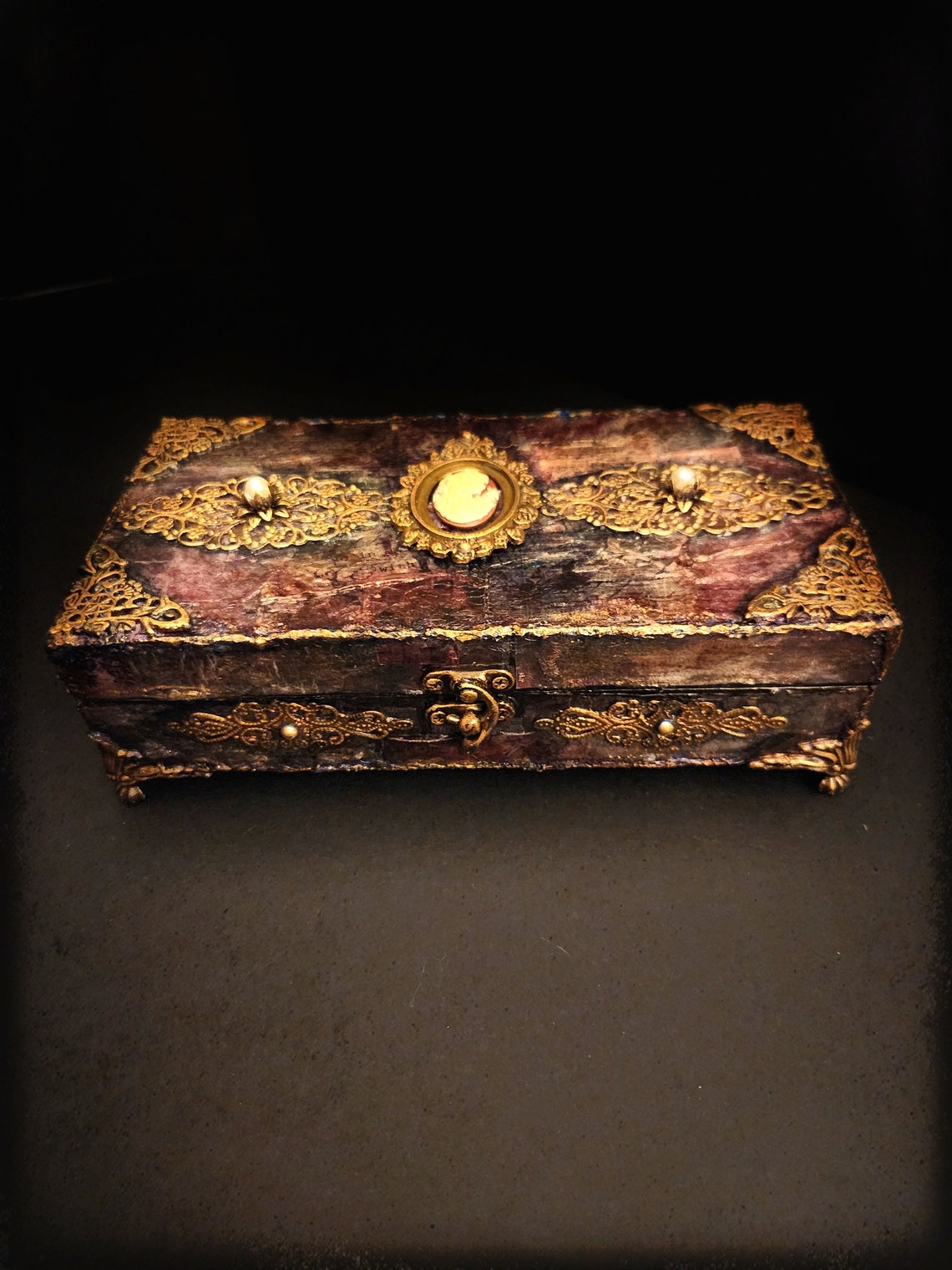 Distressed Beauty, a Unique Keepsake Box - Etsy