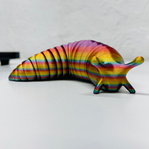 3D Printed Articulated Fidget Slug Toy Various Colors | Etsy
