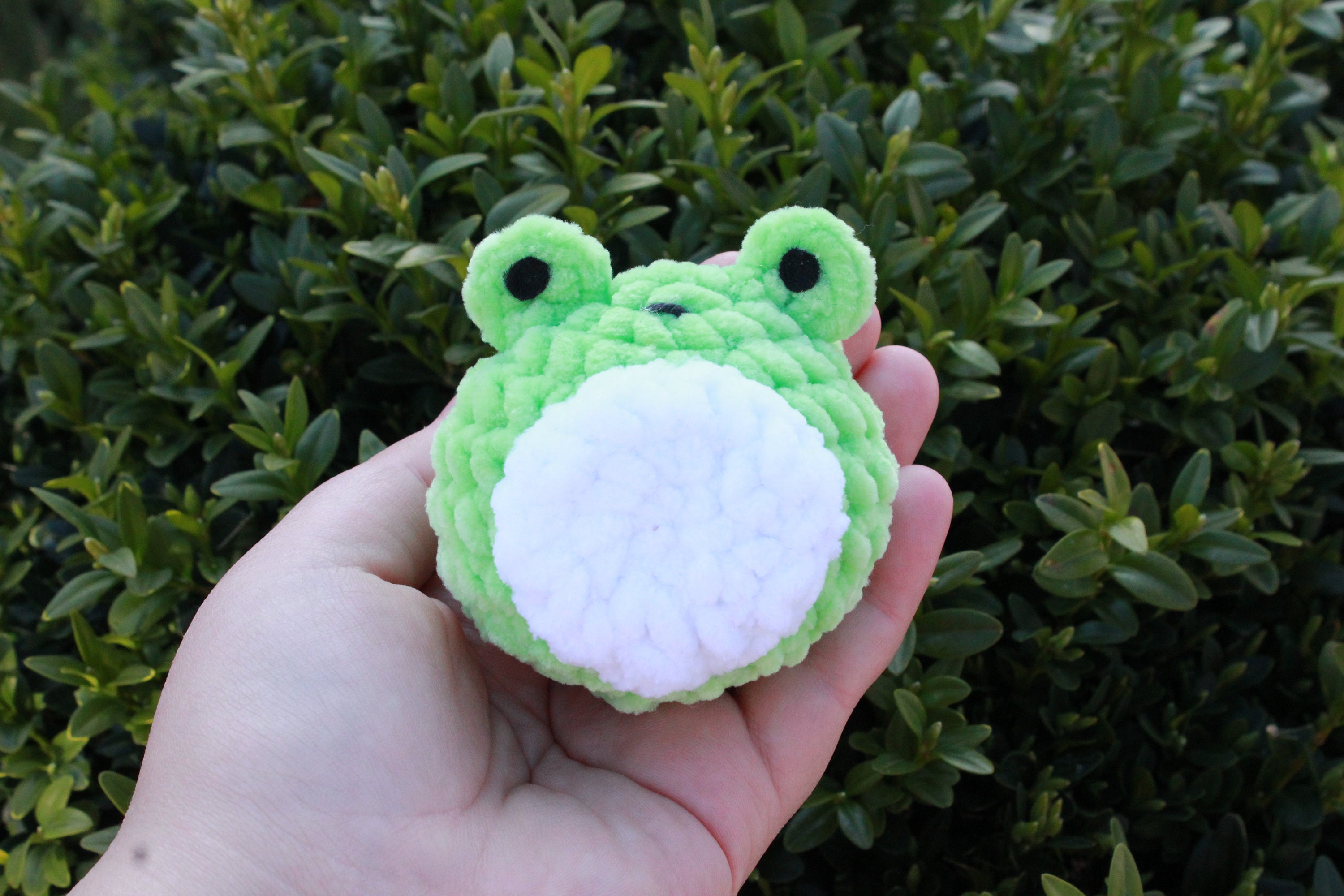 Crochet Frog Plush, Soft Amigurumi Frog Plushie, Crochet Animals Kawaii ...