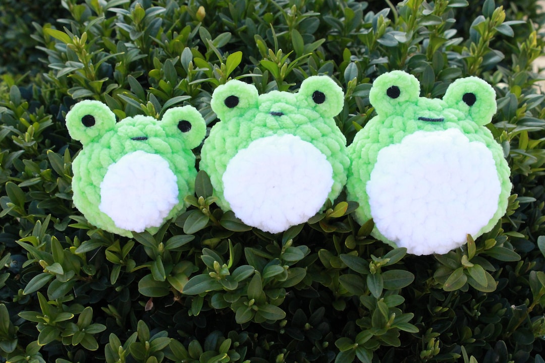 Crochet Frog Plush, Soft Amigurumi Frog Plushie, Crochet Animals Kawaii ...