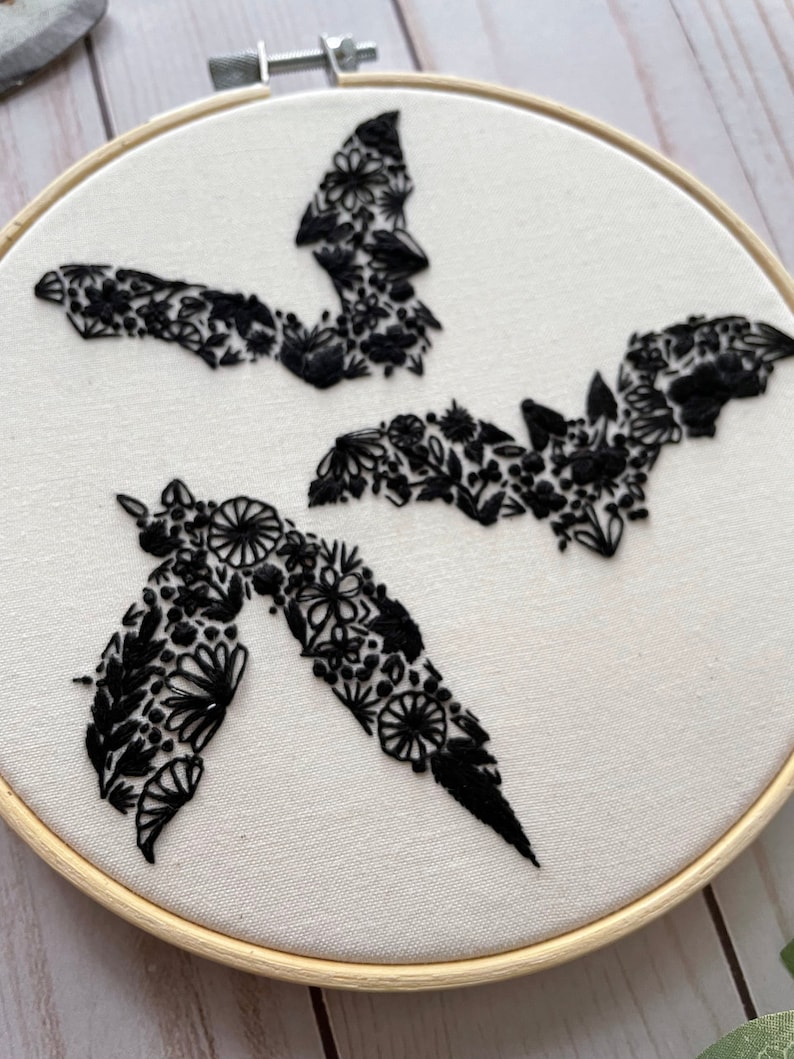 Halloween Floral Bat Embroidery Pattern: Spooky Animal Guide (PDF) - Etsy