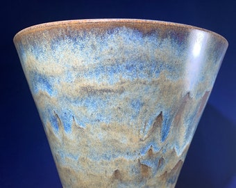 V Shaped Vase - Etsy