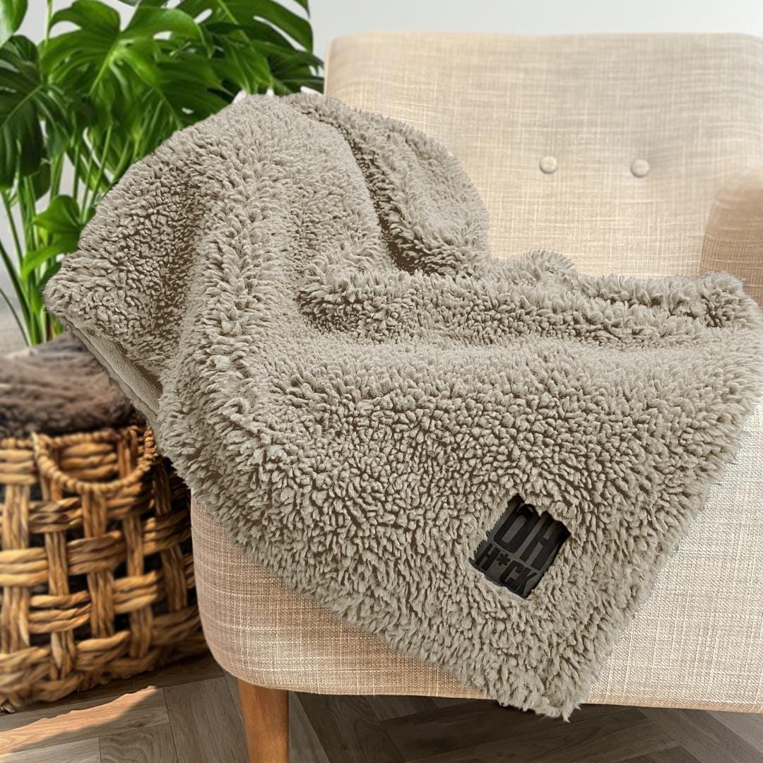 Stone Xlarge Fluffy Dog Snuggle Blanket, Dog Couch Sofa Cuddling Throw ...