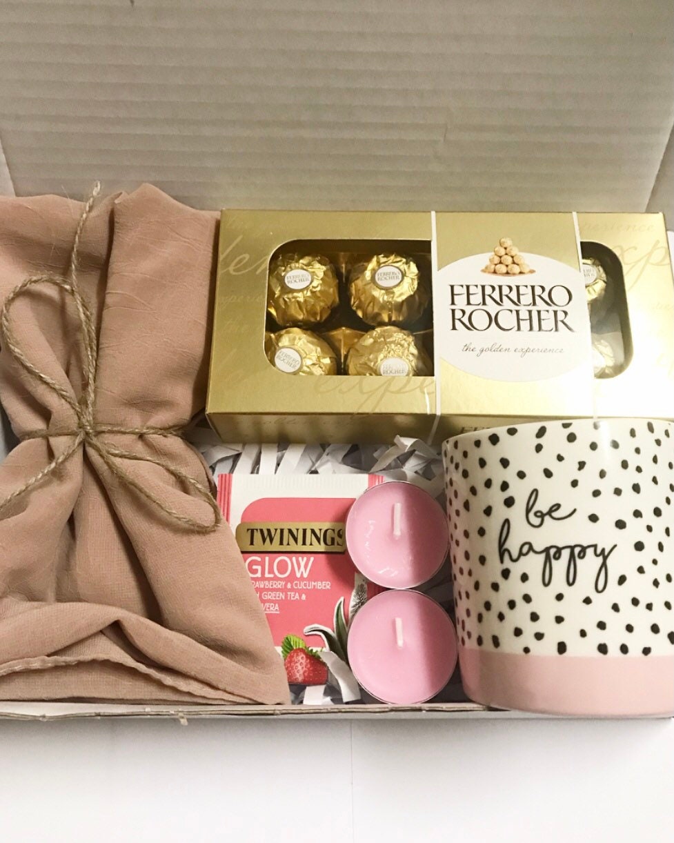 Luxury Hijab Hamper Box Islamic Gift Revert Modest Ramadan Eid Mother ...