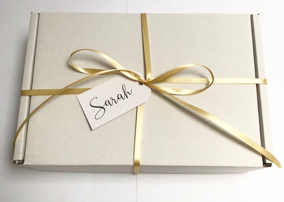 Luxury Hijab Hamper Islamic Mum Daughter Sister Friend Wife Gift Revert ...