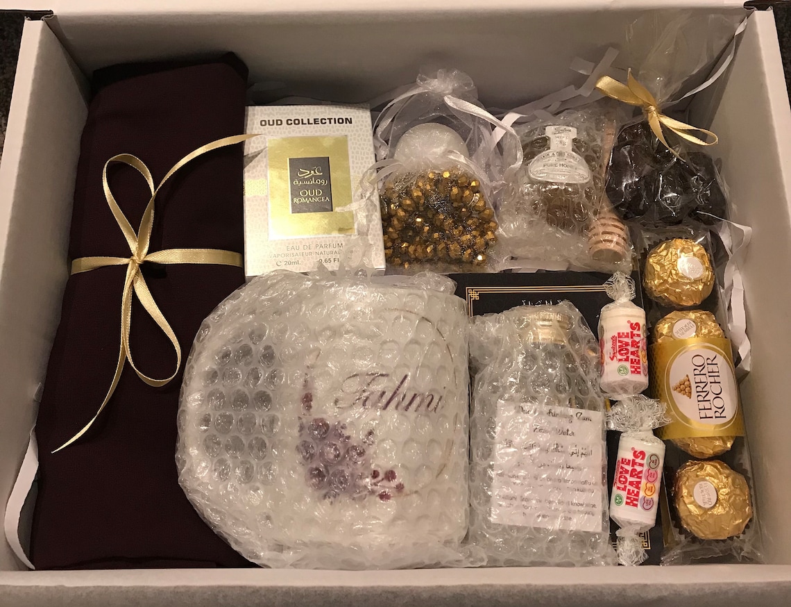 Luxury Hijab Hamper Islamic Mum Daughter Sister Friend Wife Gift Revert ...