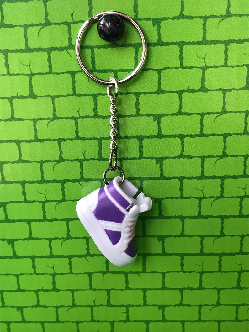 Plastic Bratz Shoe Keychain - Etsy