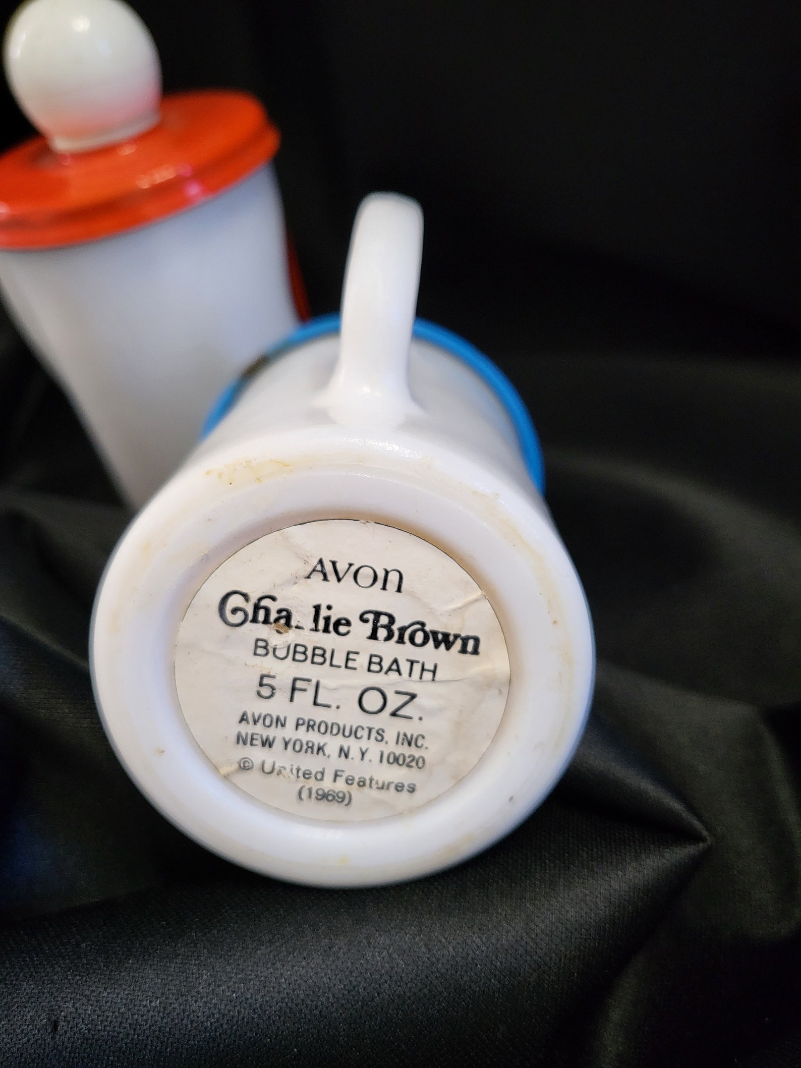 1969 Avon Charlie Brown and Snoopy Bubble Bath - Etsy