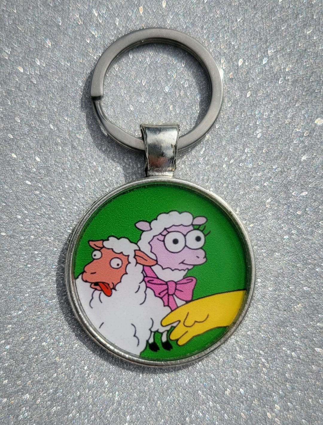 Simpsons Cute Sheep Out of the Way, You! Lisa the Vegetarian Pendant ...