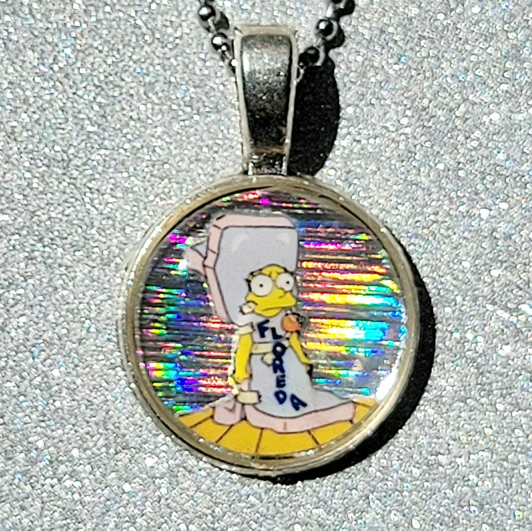 Lisa Simpson Floreda Holographic Pendant Necklace - Etsy