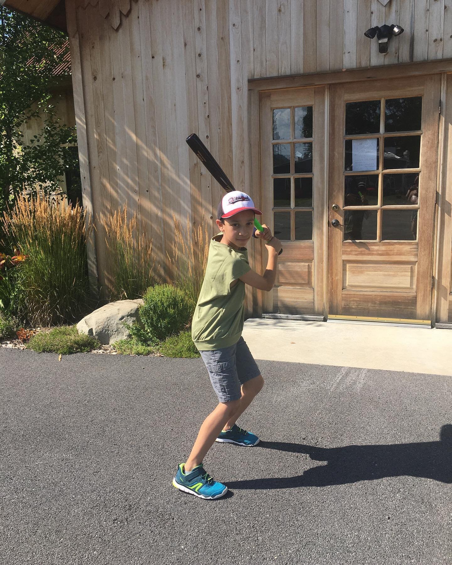 Custom Logo Solid Wood Whiffer Baseball Bat for Kids, Baseball Player ...