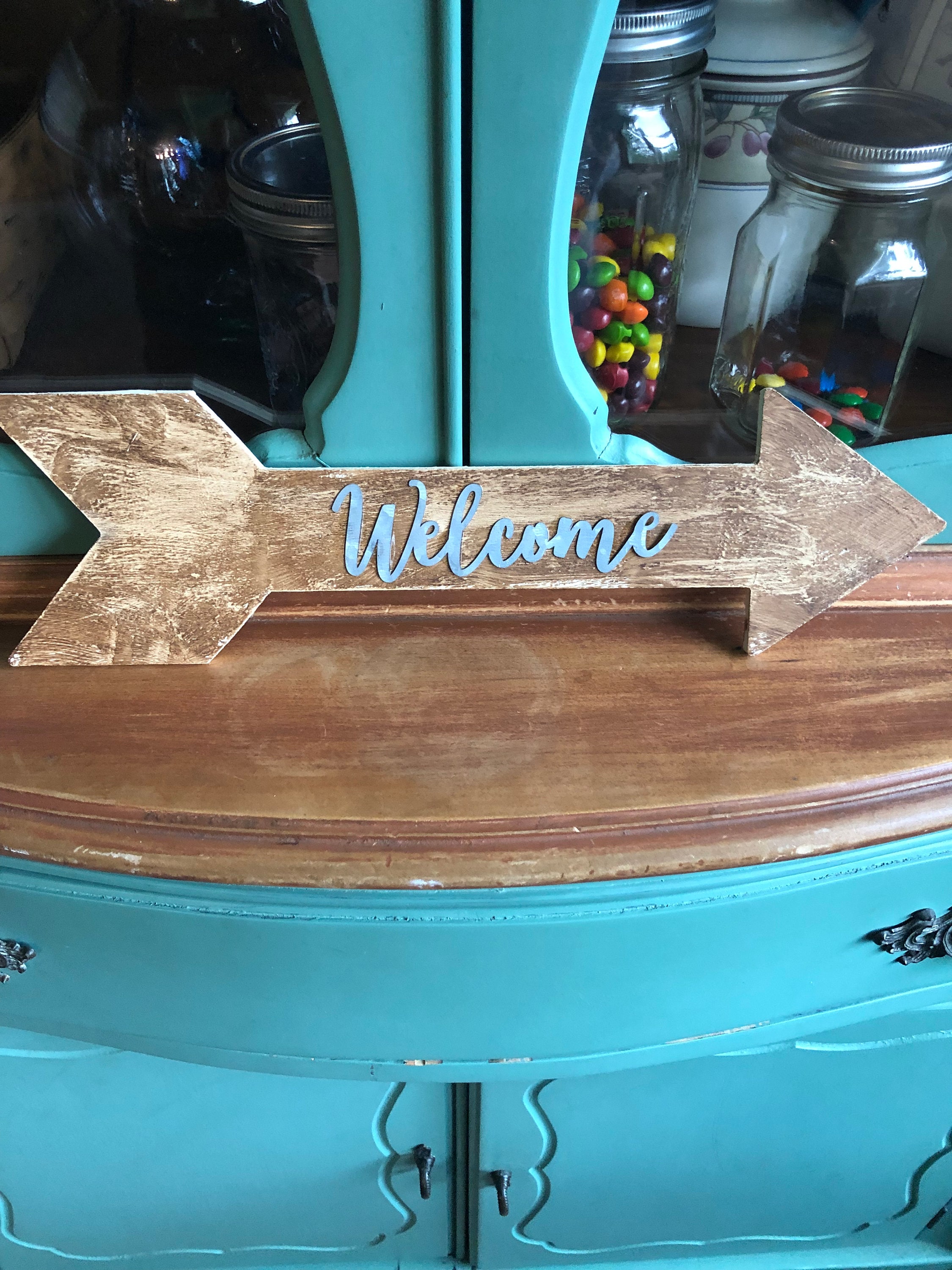 Welcome Arrow Sign - Etsy