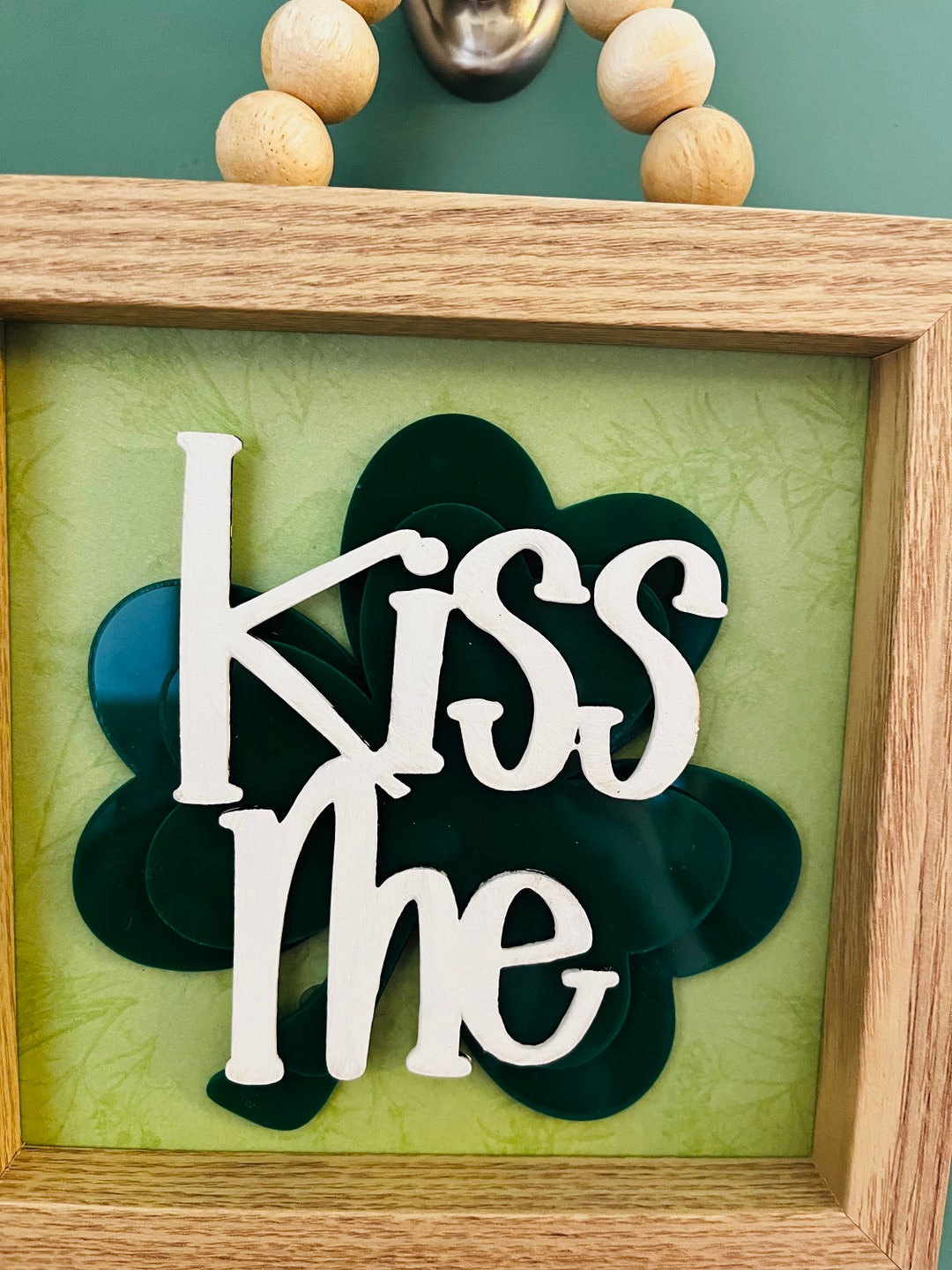 Kiss Me Clover Sign - Etsy
