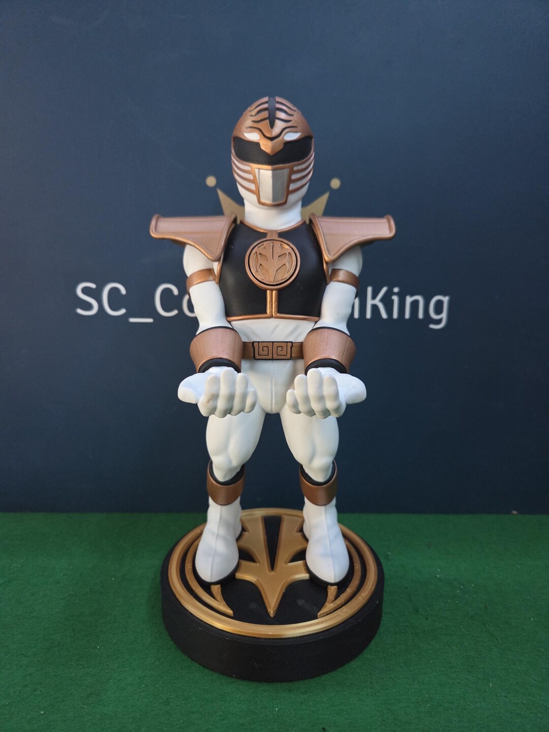 White Ranger ( Power Rangers ) Games Controller / Mobile Phone Holder ...