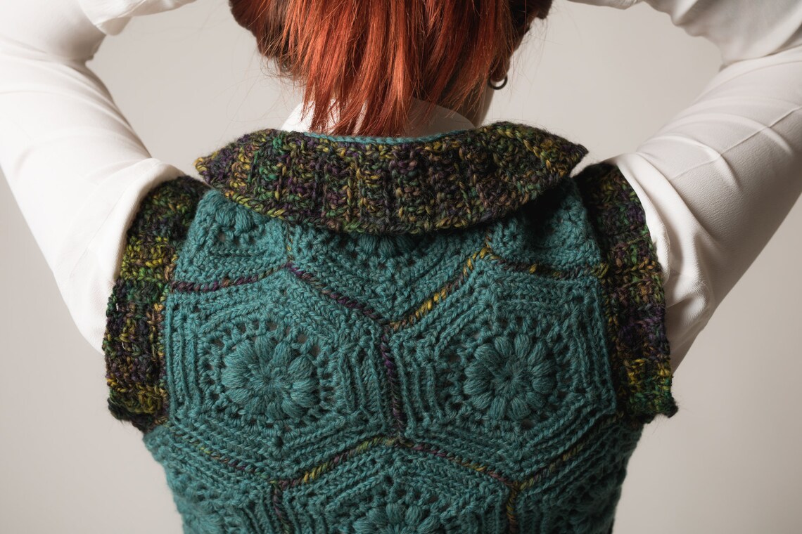 Festive Granny Square Gilet - Manyko Crochet Vest With V-neck and ...