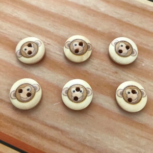NATURAL WOOD ANIMAL Buttons 15mm Cute Buttons Baby Gift | Etsy