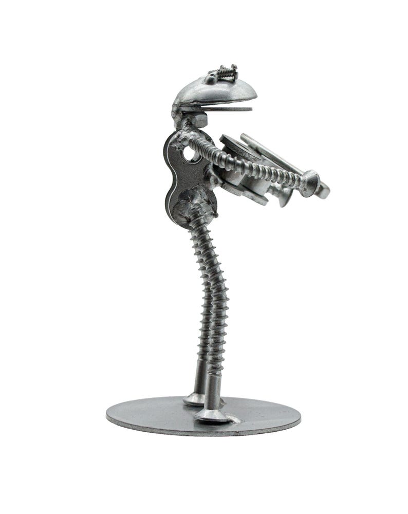 Upcycled Metal Frog Violin Player | Handmade Recycled Music Sculpture ...