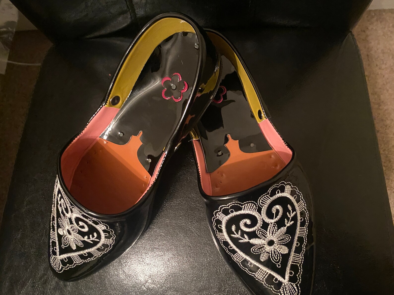 Uzbek National Handmade Shoes - Kovush. - Etsy