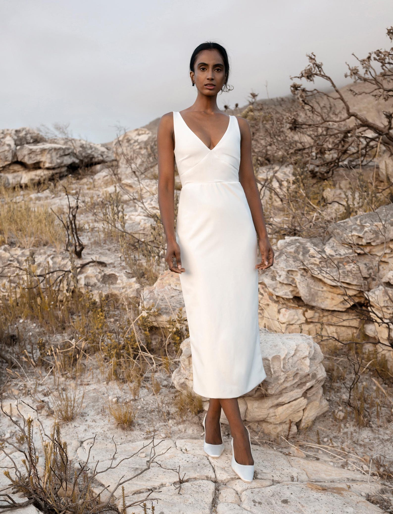 Fitted, Tea-length Wedding Dress Perfect for Registry Office, Short ...