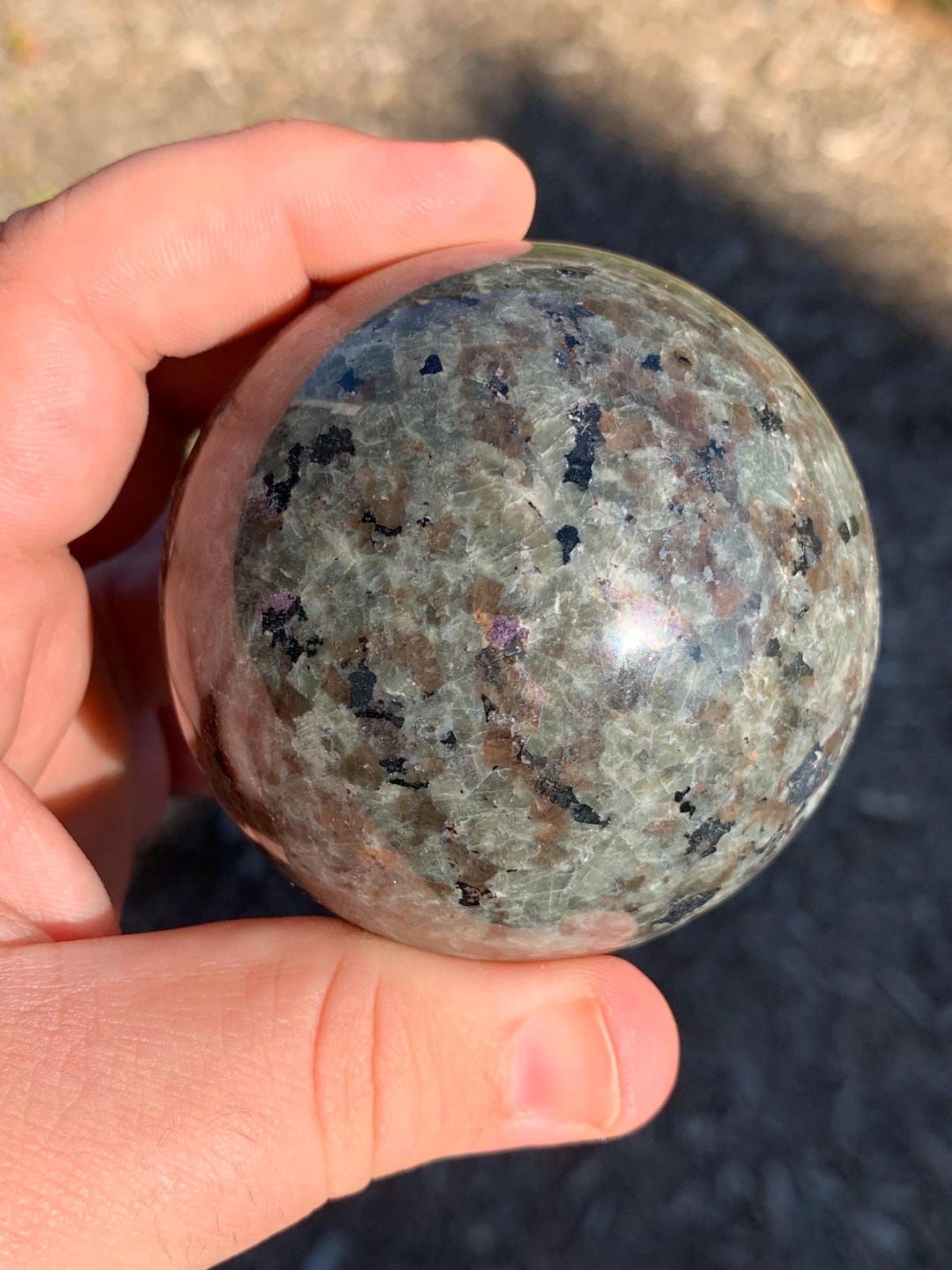 Emberlite Yooperlite UV Reactive Polished Sphere Chinese Mineral ...