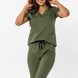Comfortable Henna Green Scrub Set, Nurse Uniform, Elasticated Doctor ...