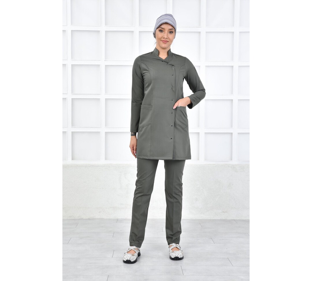 Muslim Scrubs Uniform, Light Khaki Nurse Uniform, Dentist Doctor ...