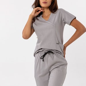 Comfortable Light Grey Scrub Set, Nurse Uniform,elasticated Doctor ...