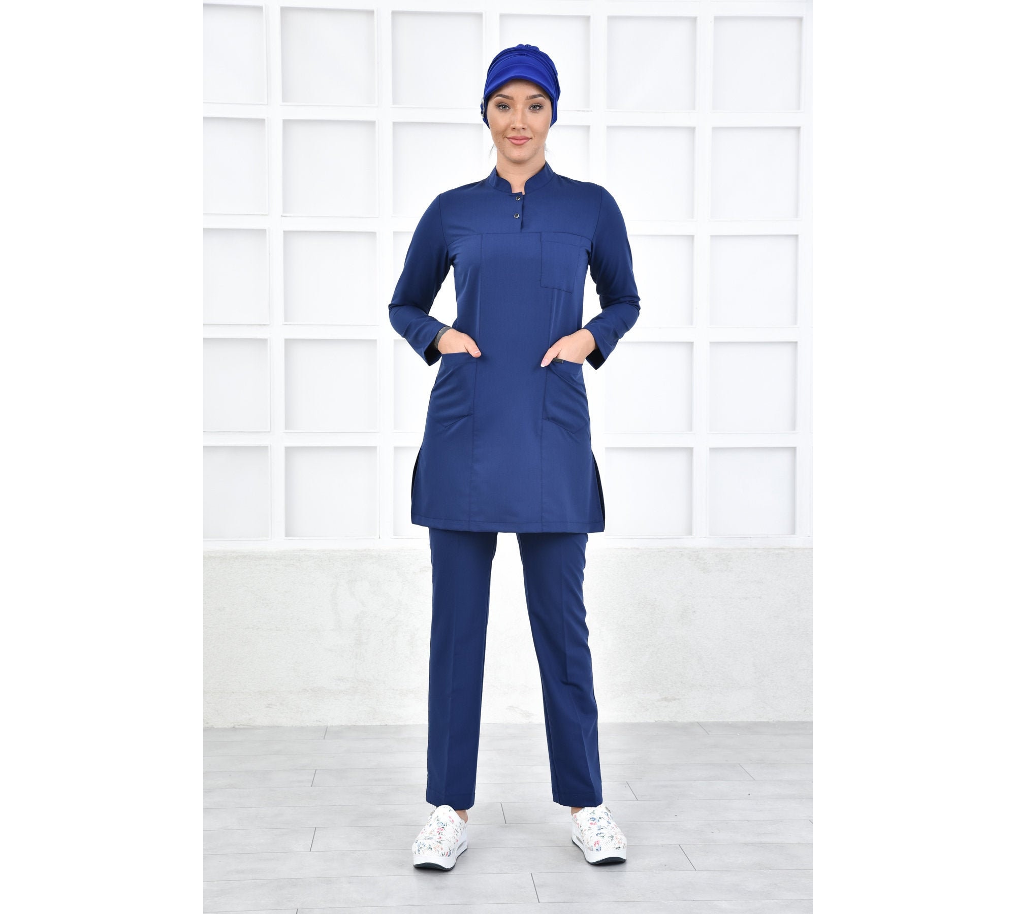 Muslim Scrubs Uniform, Parliament Blue Nurse Uniform, Dentist Doctor ...