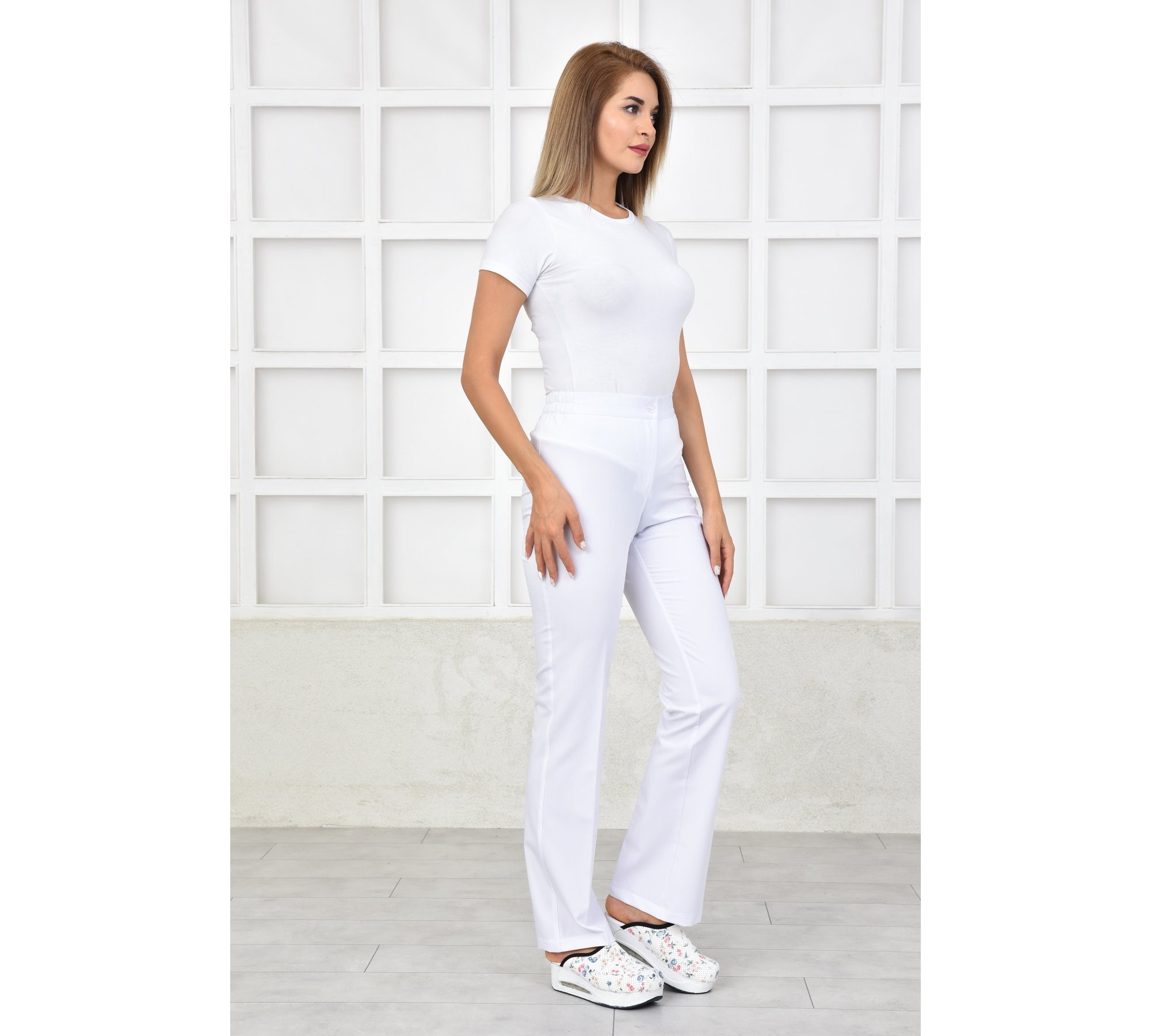 Personalized Embroidered Optic White Scrub for Medical - Etsy