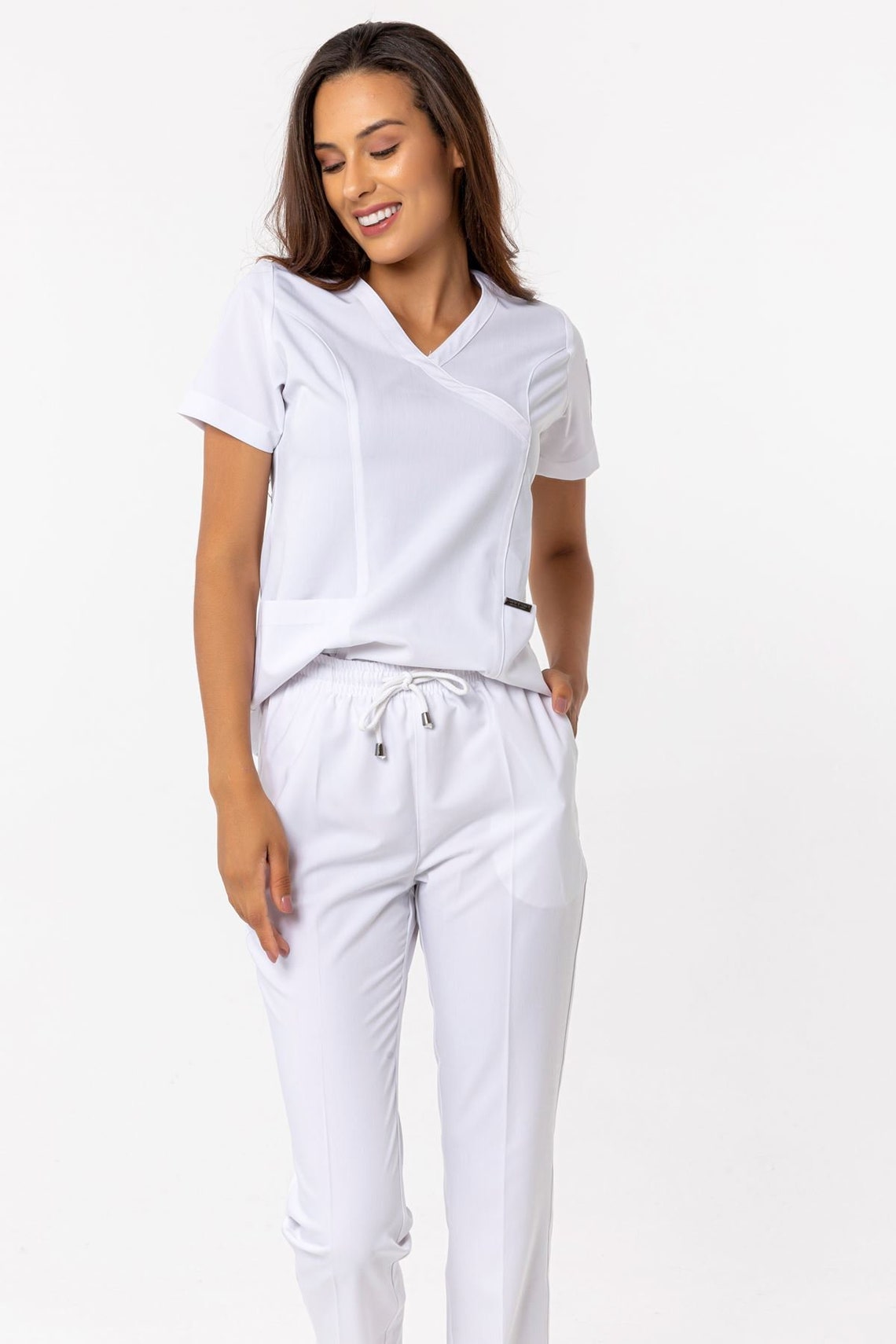 Comfortable White Scrub Set, Nurse Uniform, Elasticated Doctor Dentist ...