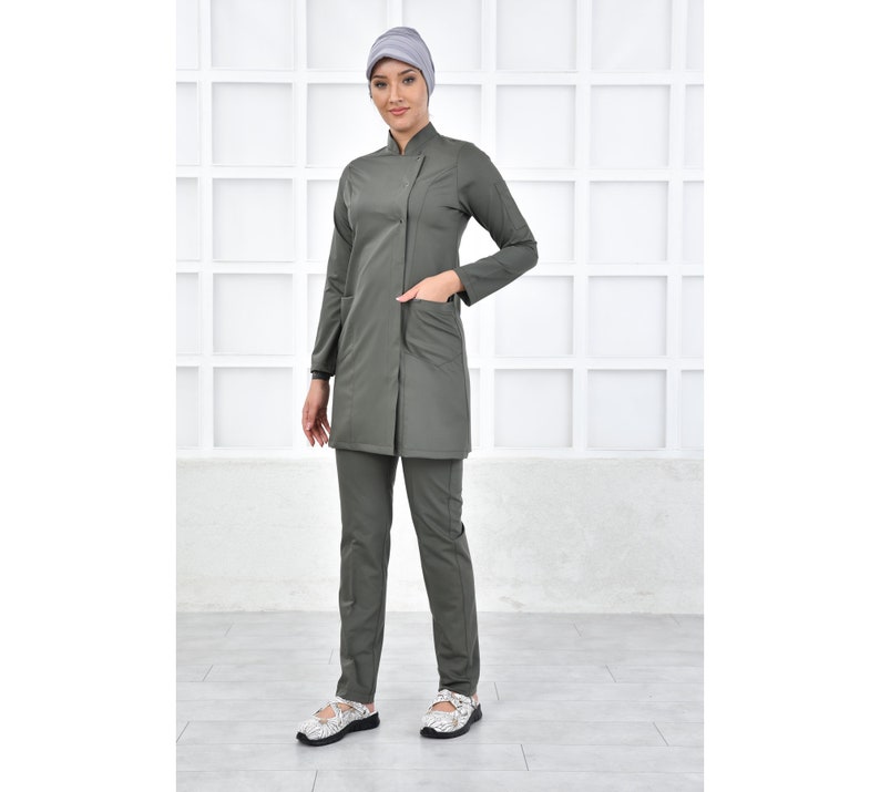 Muslim Scrubs Uniform, Light Khaki Nurse Uniform, Dentist Doctor ...