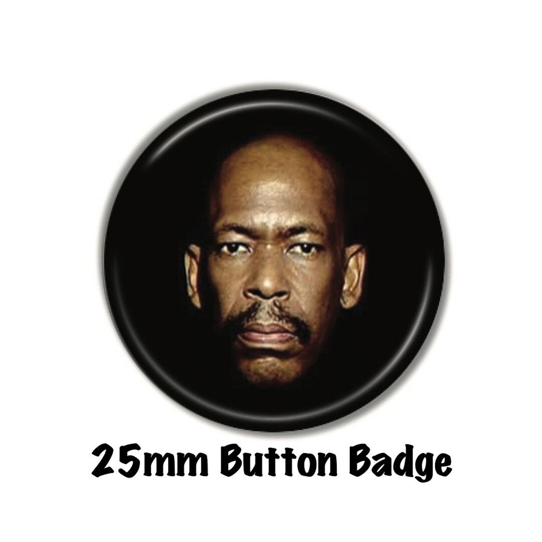 Queeg Red Dwarf 25mm Button Badge - Etsy