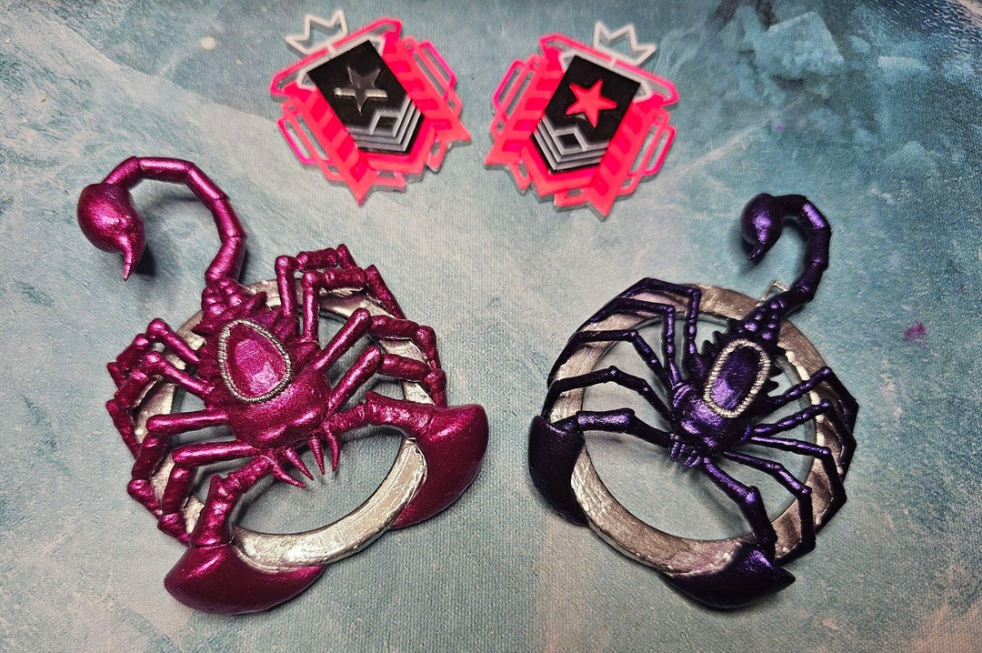 Deadly Omen Ranked Charm - Etsy