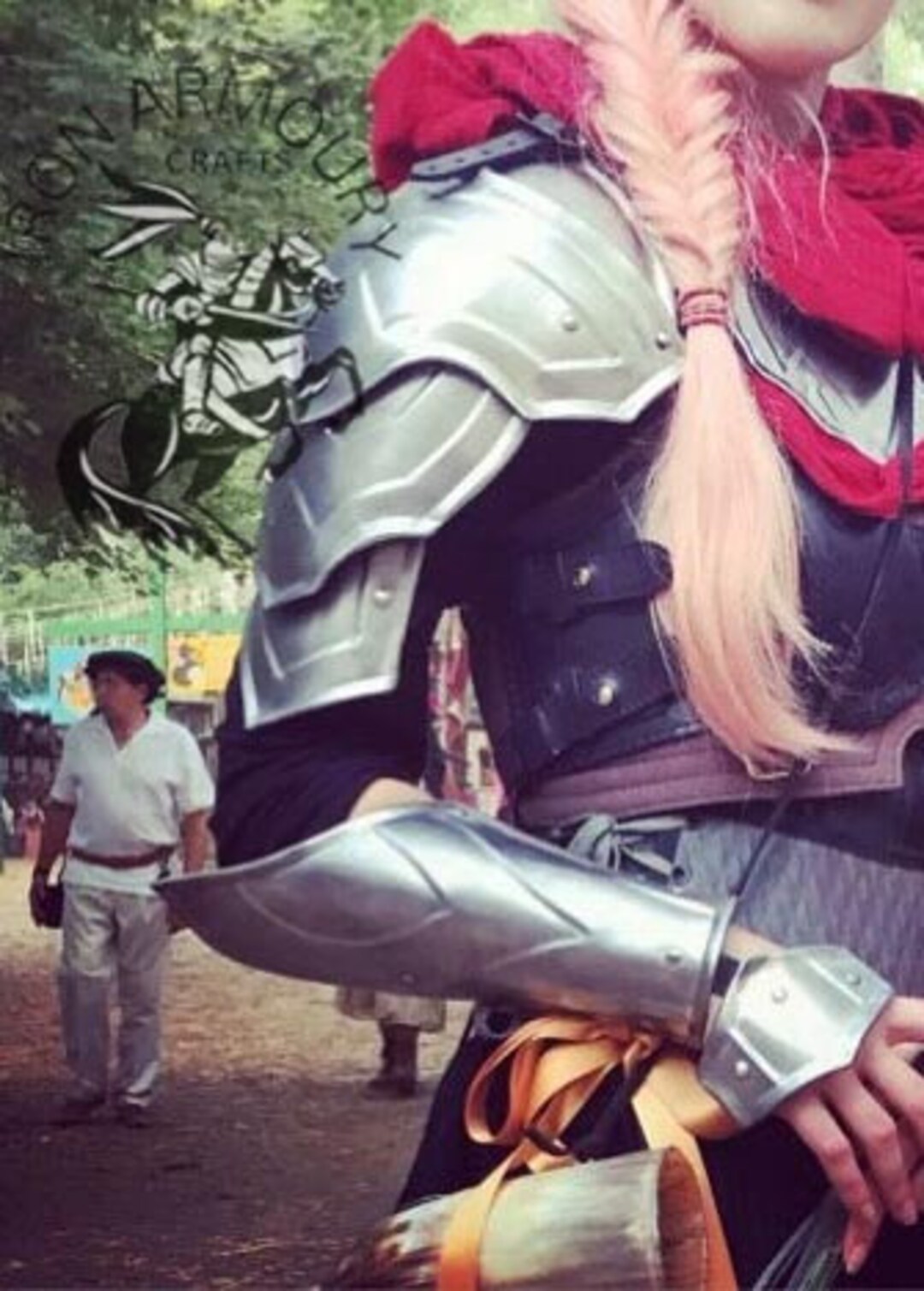 Knight Brave Female Armor Gorget Pouldron & Bracer Armor - Etsy