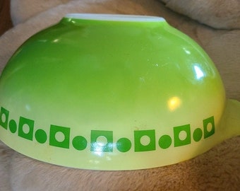 Vintage Pyrex Green Salad Bowl, Lime Green & Yellow Ombre Pyrex, Promo ...