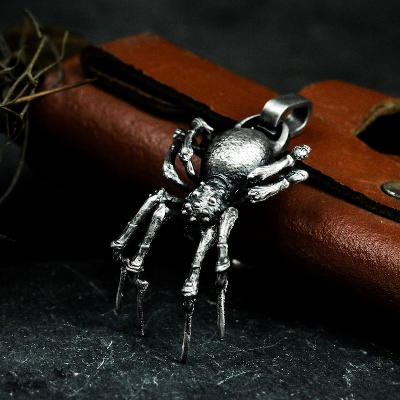 Realistic Spider Silver Pendant: Gothic Handmade Necklace - Etsy