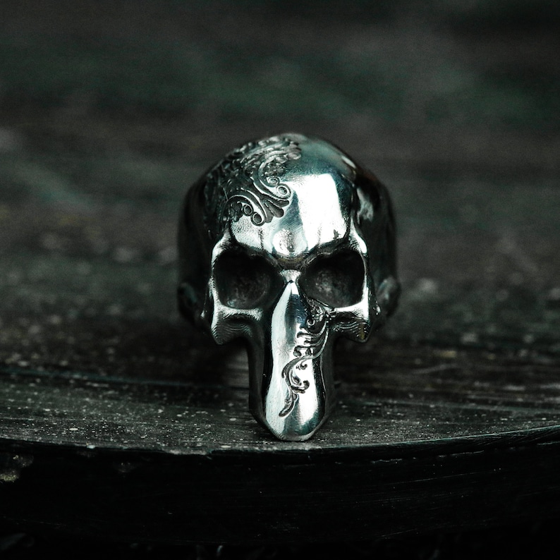 Bright Skull Silver Ring Baroque Pattern Engraved Men's Skull Silver Ring Jawless Skull Mask ...