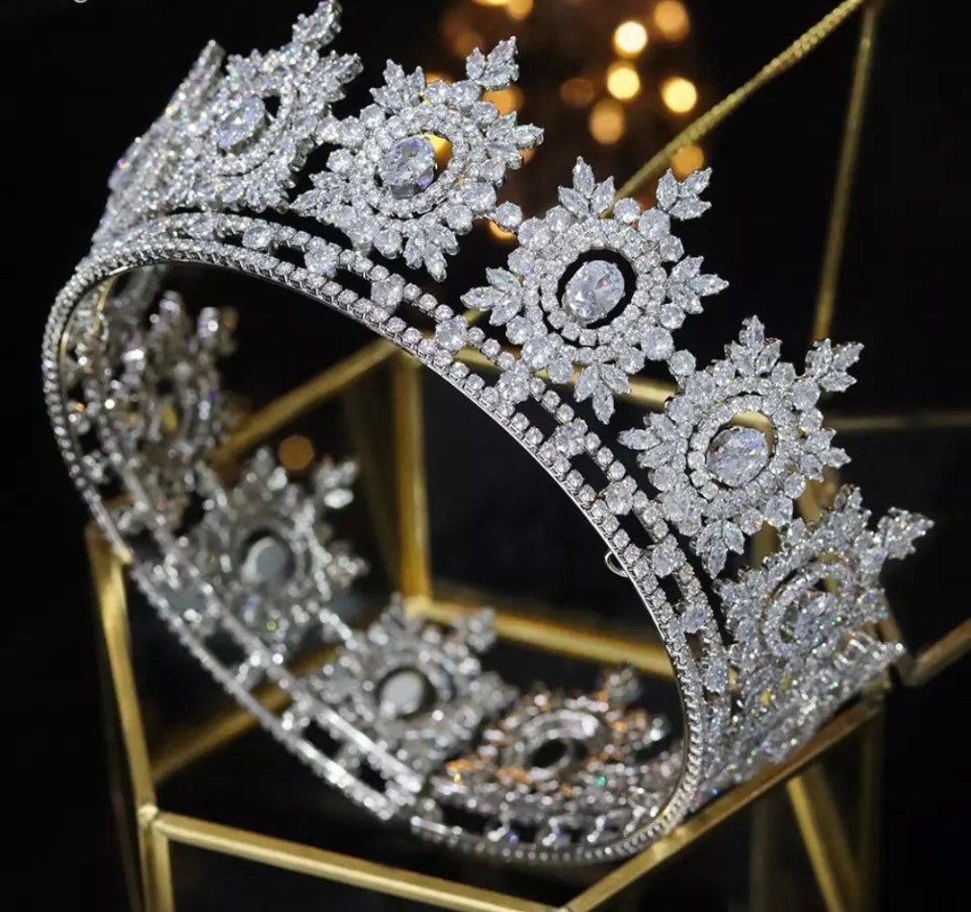 Luna Bridal Crown - Etsy