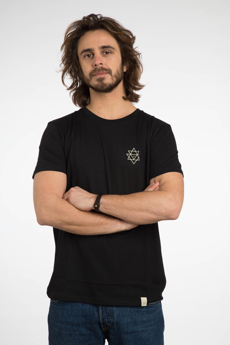 Yantra T-shirt, Sacred Geometry, Mandala, Meditation, Yoga Clothes ...