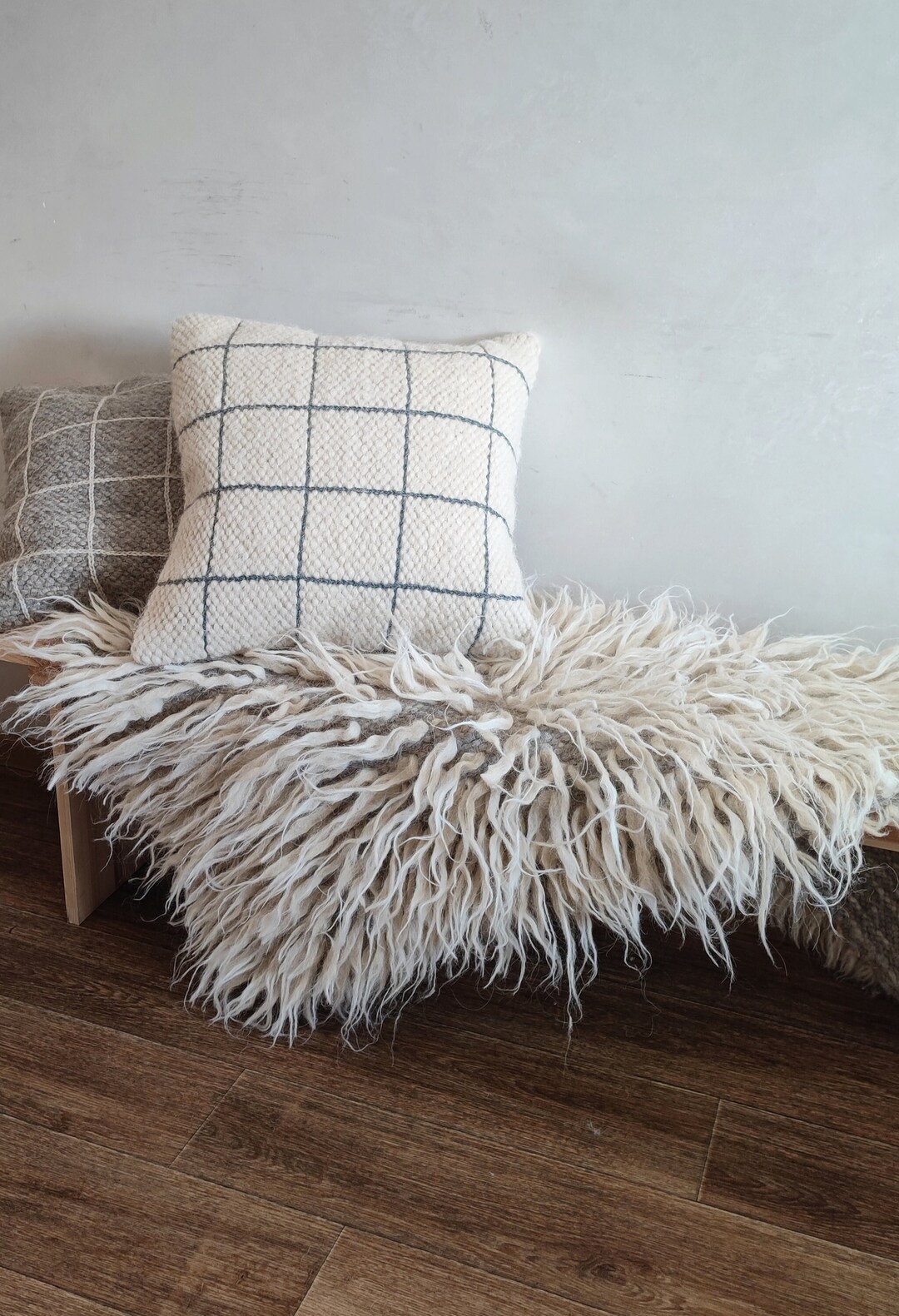 Handwoven Shaggy Wool Rug, Fluffy Tufted Rug, Natural Wool Flokati Rug ...