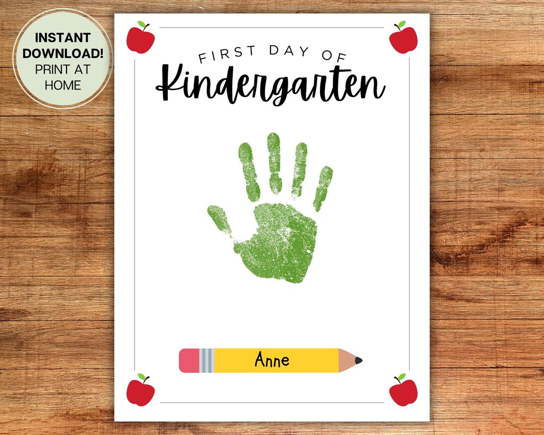 First Day of Kindergarten L Keepsake Handprint Craft Card From Child ...