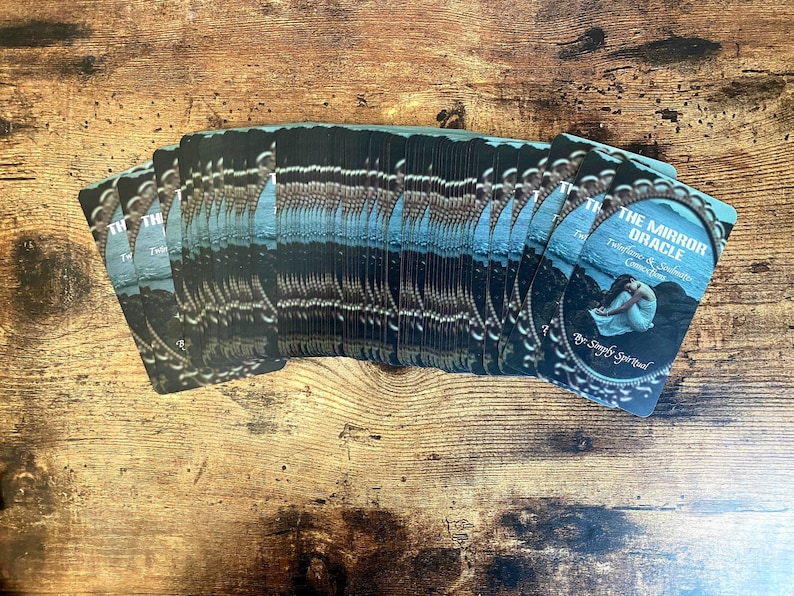 Twinflame Oracle Deck | the Mirror Oracle by Simplistic Mystic (80 Card ...