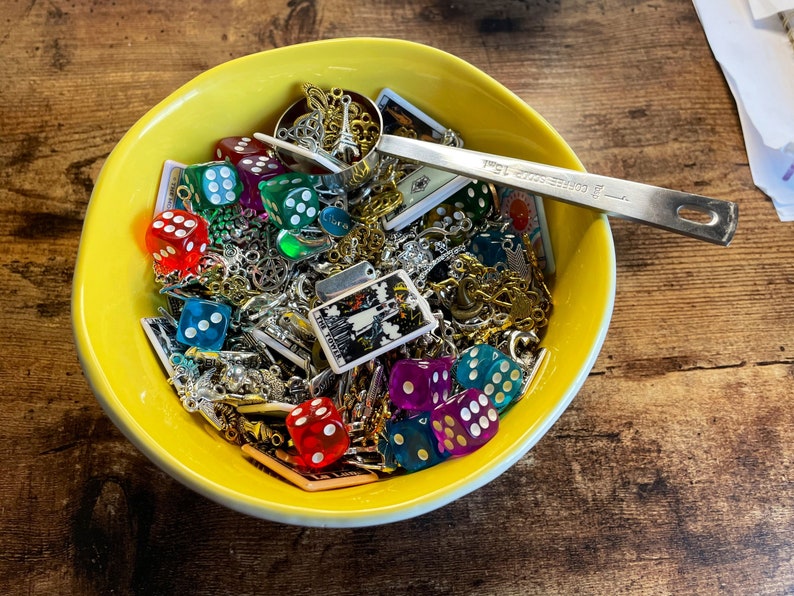 Charm Confetti Scoop Charm Casting Kit Mystery Scoop - Etsy