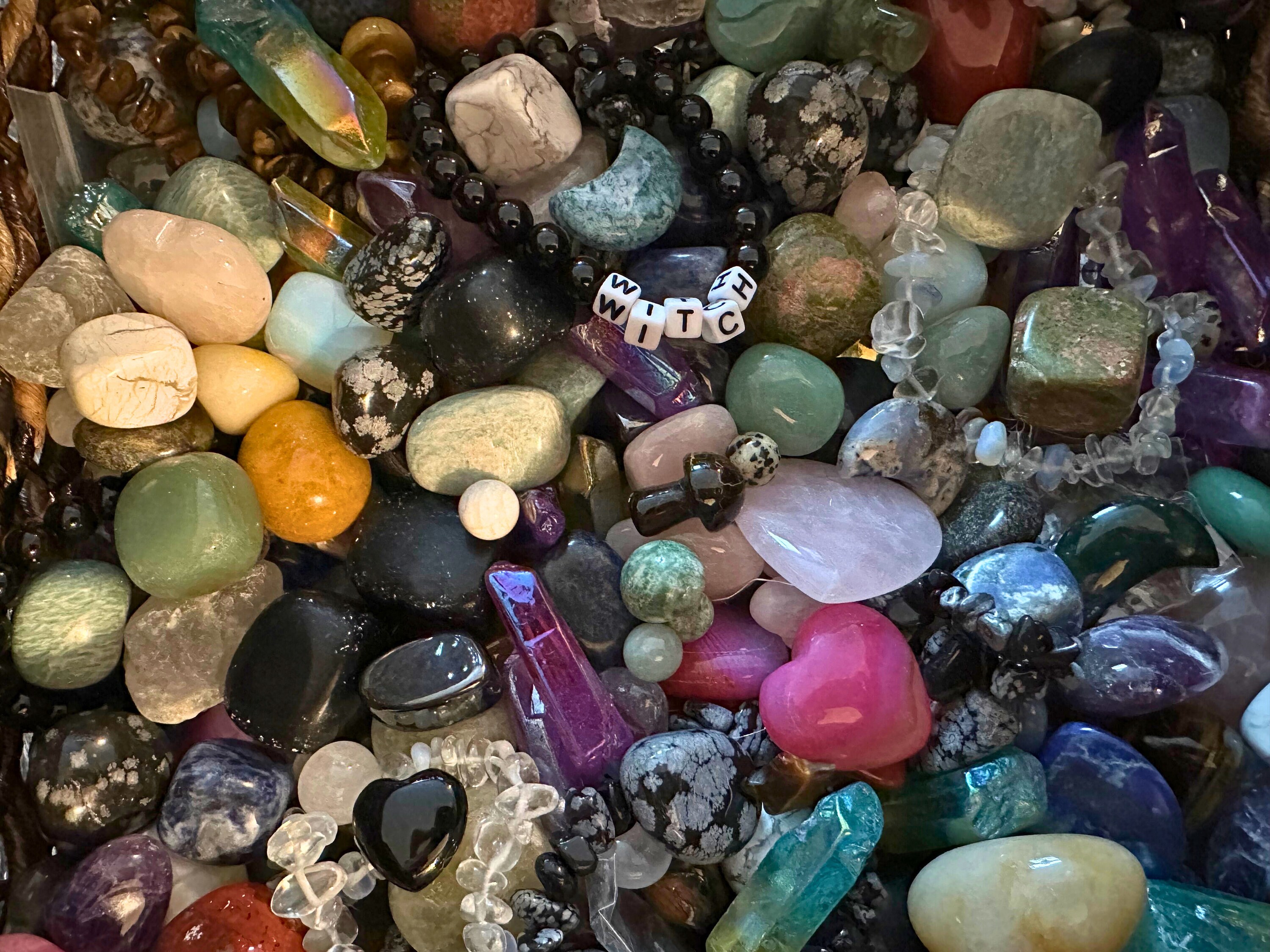 Crystal Confetti Scoop | Mystery Scoop | Large Mixed Variety Crystals ...