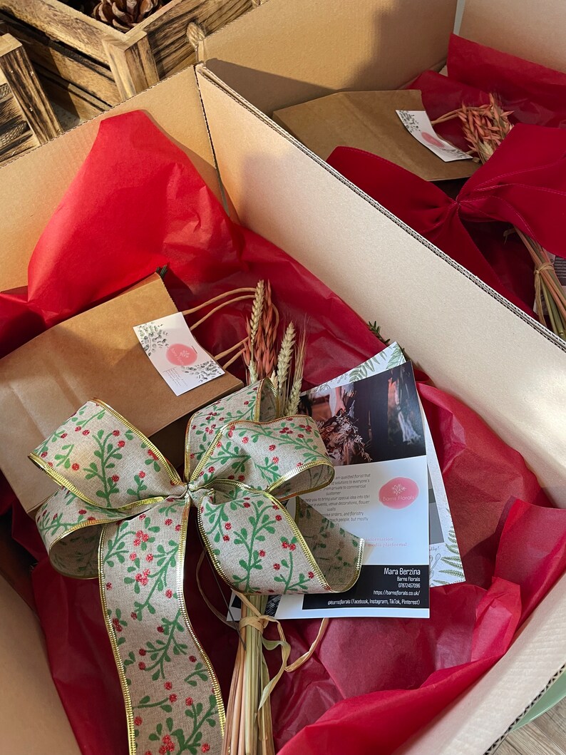 DIY Christmas Wreath Kit. Wreath Making Kit. Fresh Christmas - Etsy UK DIY Christmas Wreath Kit. Wreath Making Kit. Fresh Christmas - Etsy UK