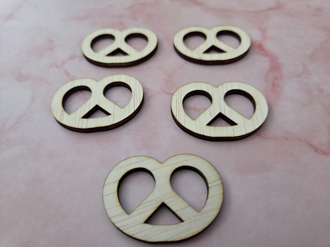 15x Wooden Pretzel Shapes, Wooden Blank Shapes Pretzel Embellishment - Etsy