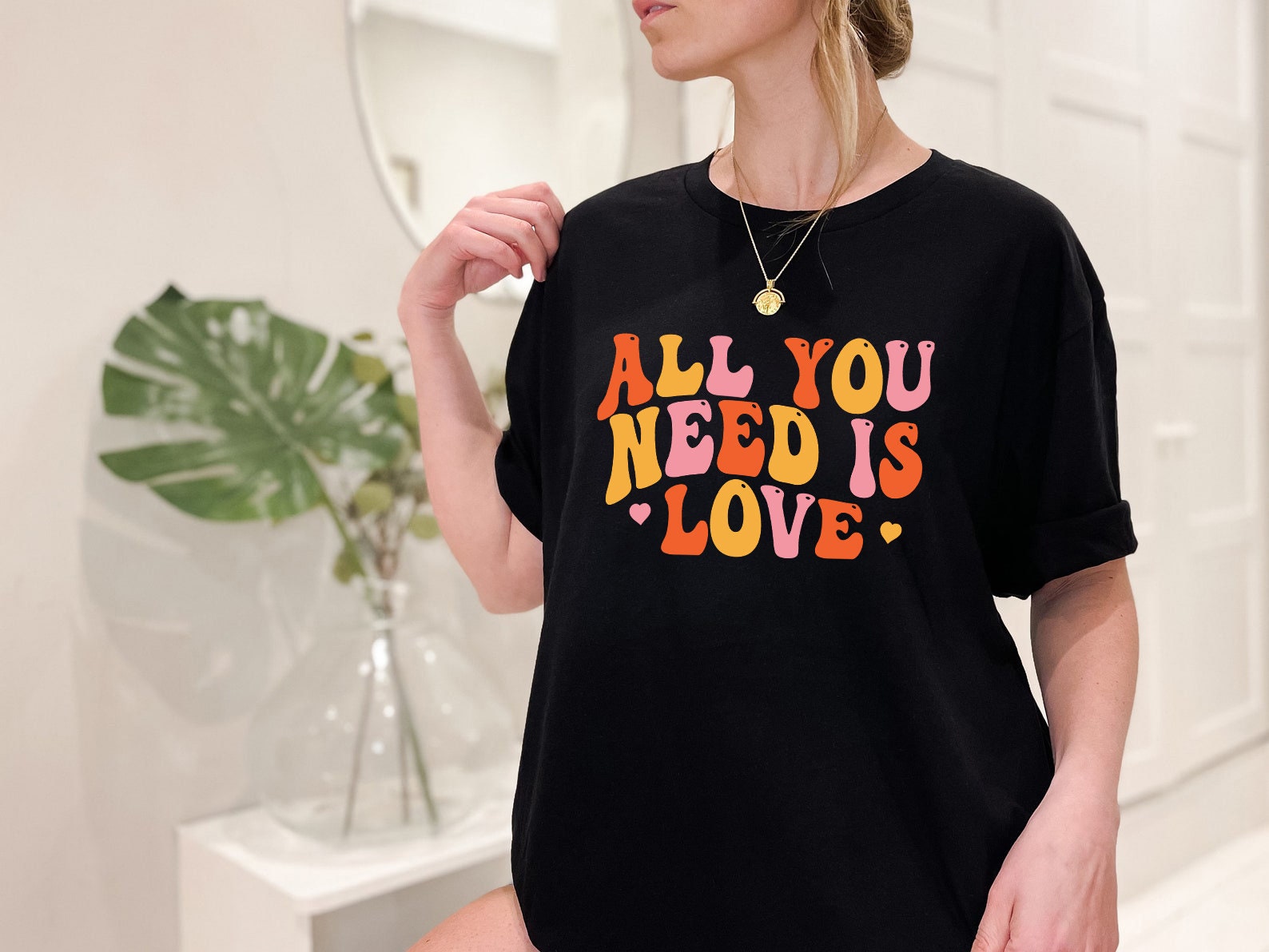 Retro Valentine's Day Png: All You Need is Love (digital Print) - Etsy