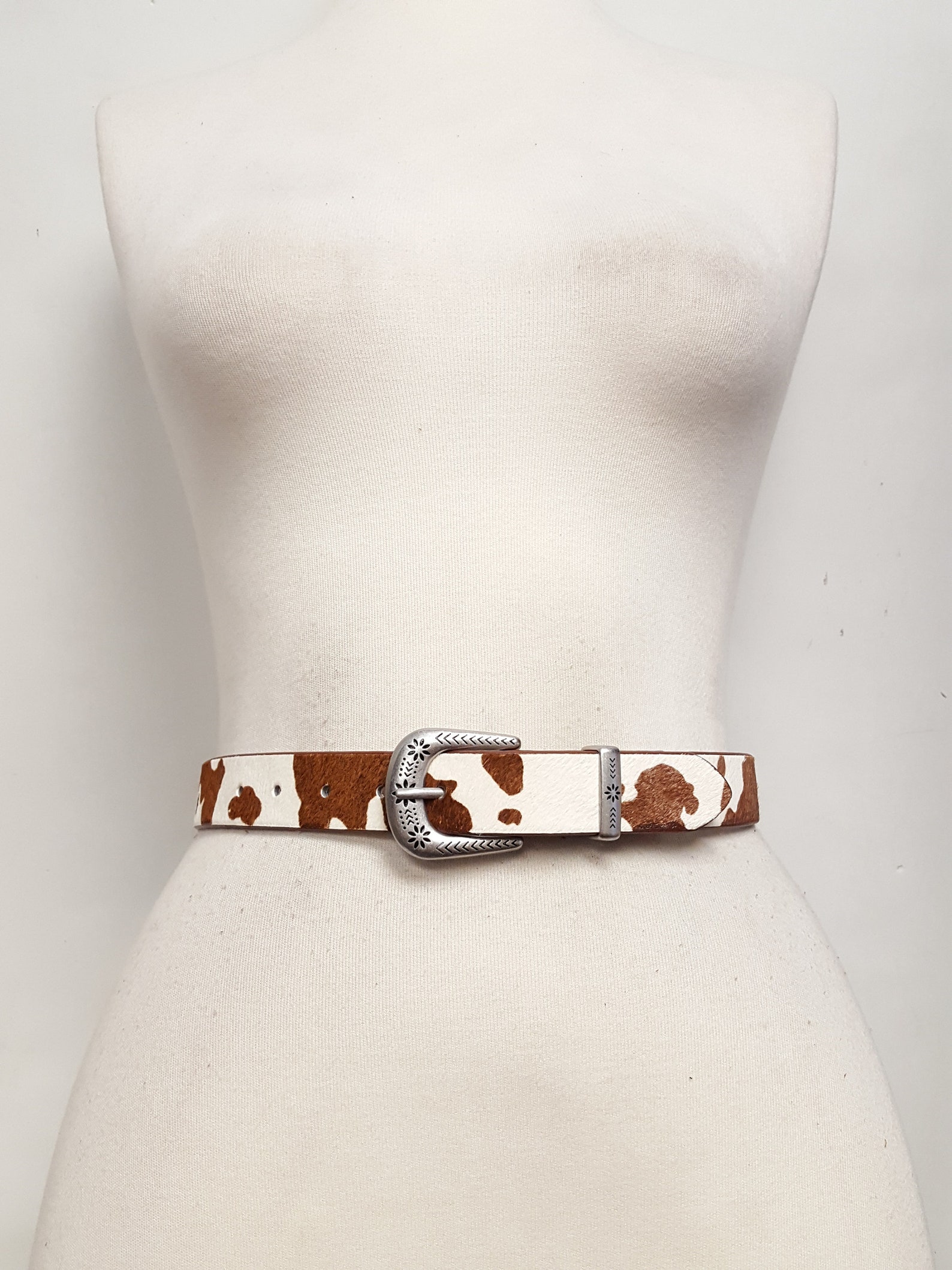 Western Style Buckle and Loop With Etched Floral - Etsy