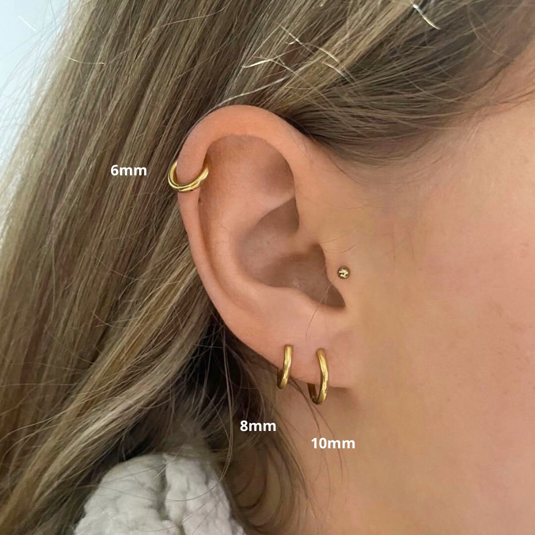 Huggie Hoop Earrings in Gold or Silver • 6mm/8mm/10mm • Lobe Tragus ...